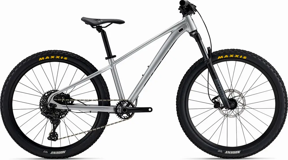 2025 Giant STP 26 – Specs, Comparisons, Reviews – 99 Spokes