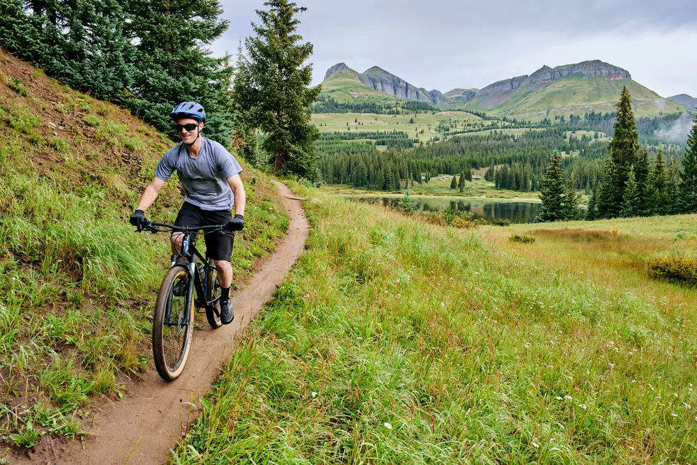 2025 Giant Talon 0 – Specs, Comparisons, Reviews – 99 Spokes