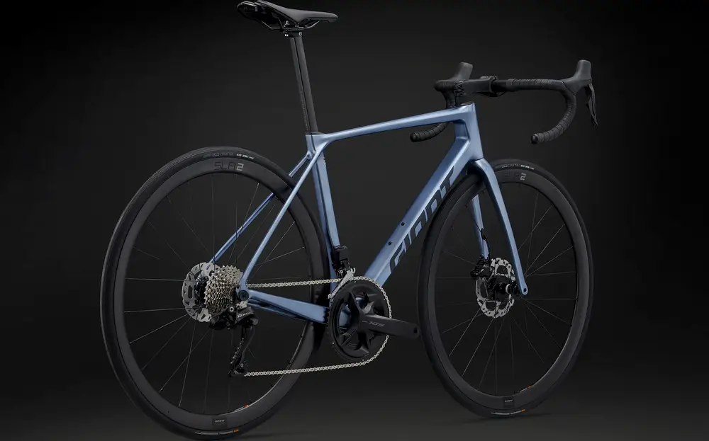 2025 Giant TCR Advanced 0 Di2 – Specs, Comparisons, Reviews – 99 Spokes