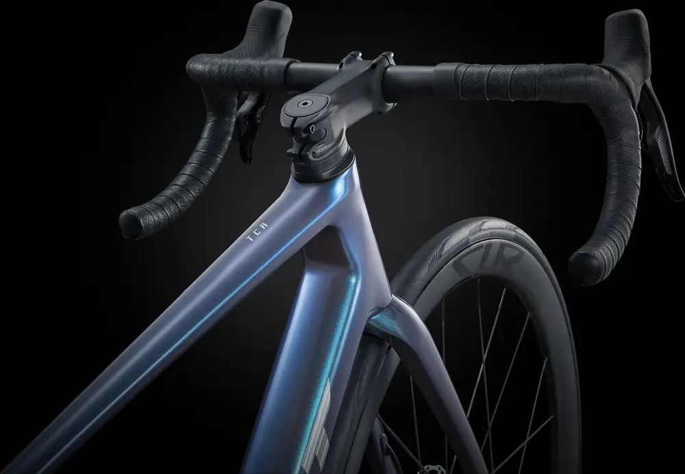 2025 Giant TCR Advanced Pro 0 AXS – Specs, Comparisons, Reviews – 99 Spokes