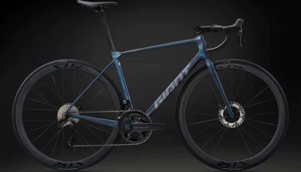 2025 Giant TCR Advanced Pro 0 KOM – Specs, Comparisons, Reviews – 99 Spokes