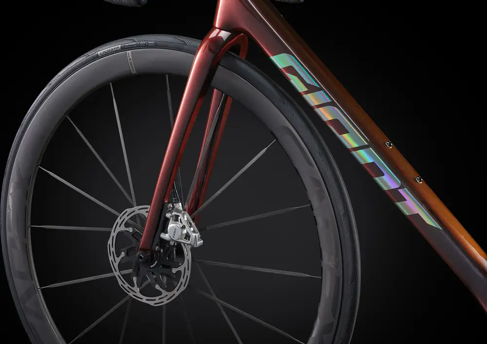 2025 Giant TCR Advanced SL 0 Red – Specs, Comparisons, Reviews – 99 Spokes