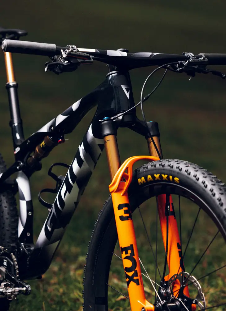 2026 Giant Anthem Advanced SL SE World Champion Frameset – Specs ...