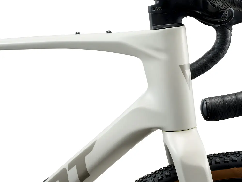 2026 Giant Revolt Advanced 0 – Specs, Comparisons, Reviews – 99 Spokes