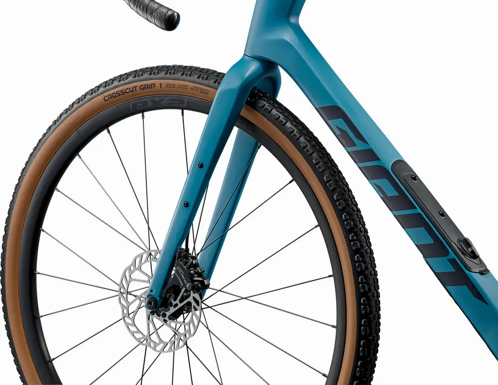 2026 Giant Revolt Advanced 3 – Specs, Comparisons, Reviews – 99 Spokes
