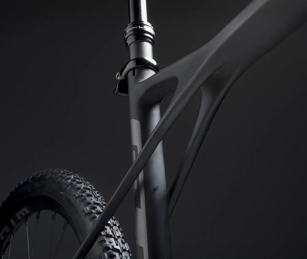 2019 GT Grade Carbon Pro – Specs, Comparisons, Reviews – 99 Spokes