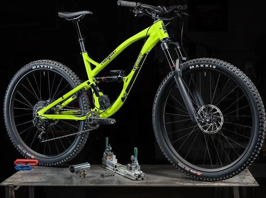 2018 Guerrilla Gravity The Smash Race – Specs, Comparisons, Reviews ...