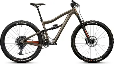 Compare: 2024 Ari Cascade Peak Pro vs Ibis Ripmo AF GX vs Norco Fluid ...