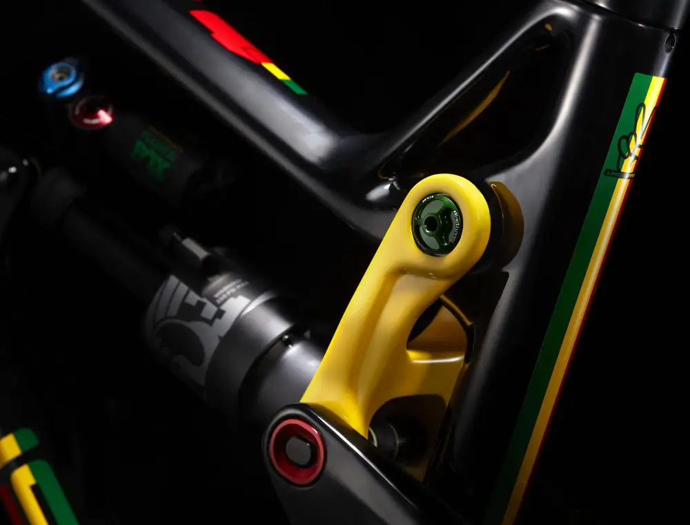 2019 Intense TRACER RASTA LIMITED EDITION – Specs, Comparisons, Reviews ...