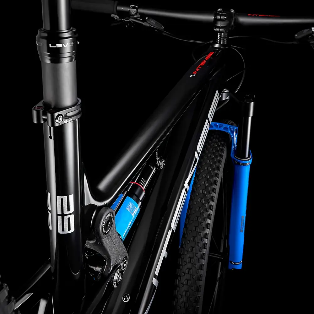 2022 Intense SNIPER XC FRO – Specs, Comparisons, Reviews – 99 Spokes