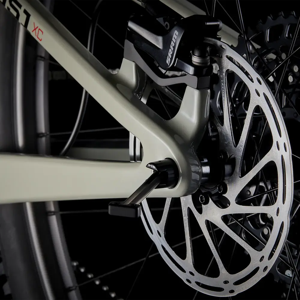2025 Intense 951 951 SERIES XC – Specs, Comparisons, Reviews – 99 Spokes