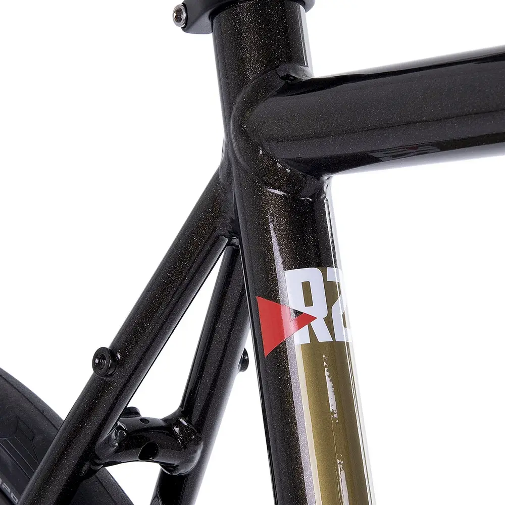 2025 Kinesis R2 Road Bike – Specs, Comparisons, Reviews – 99 Spokes