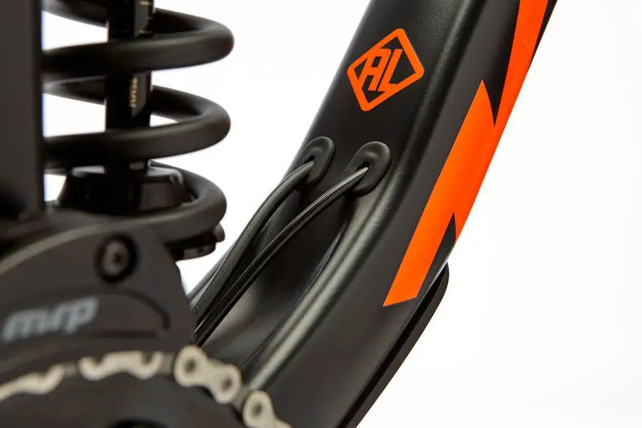 2018 Kona Operator – Specs, Comparisons, Reviews – 99 Spokes