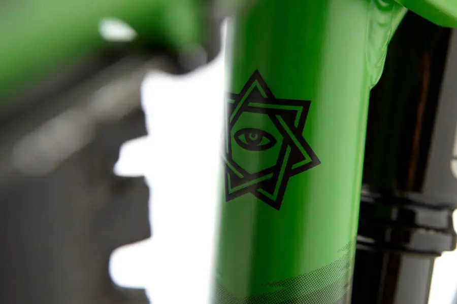 2018 Kona Stinky 24 – Specs, Comparisons, Reviews – 99 Spokes