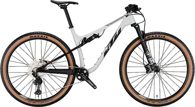 Compare: 2025 Canyon Lux World Cup CF 7 vs KTM SCARP ELITE vs Orbea OIZ ...