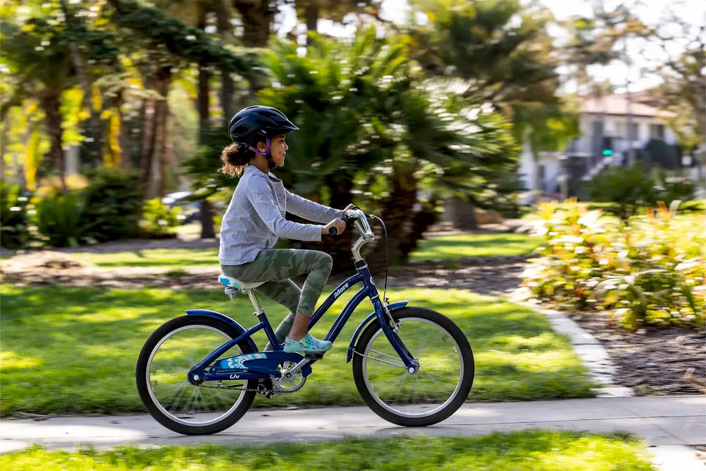 2024 Liv Adore 20 – Specs, Comparisons, Reviews – 99 Spokes