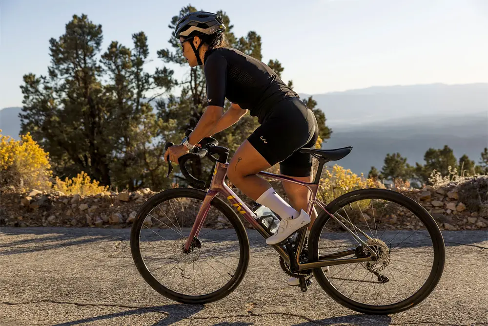2024 Liv Avail Advanced 2 – Specs, Comparisons, Reviews – 99 Spokes