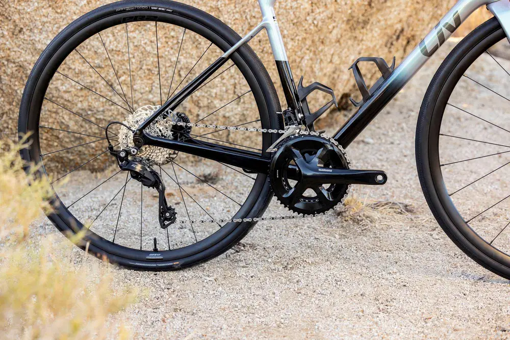 2025 Liv Avail Advanced 2 – Specs, Comparisons, Reviews – 99 Spokes