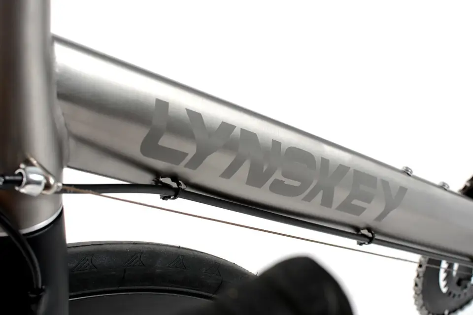 2019 Lynskey R480 Shimano Dura-Ace Di2 Hydraulic Disc – Specs ...