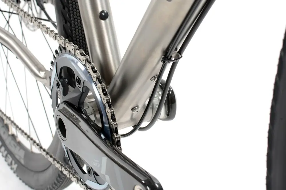 2020 Lynskey GR300 SRAM Force 22 eTap AXS – Specs, Comparisons, Reviews ...