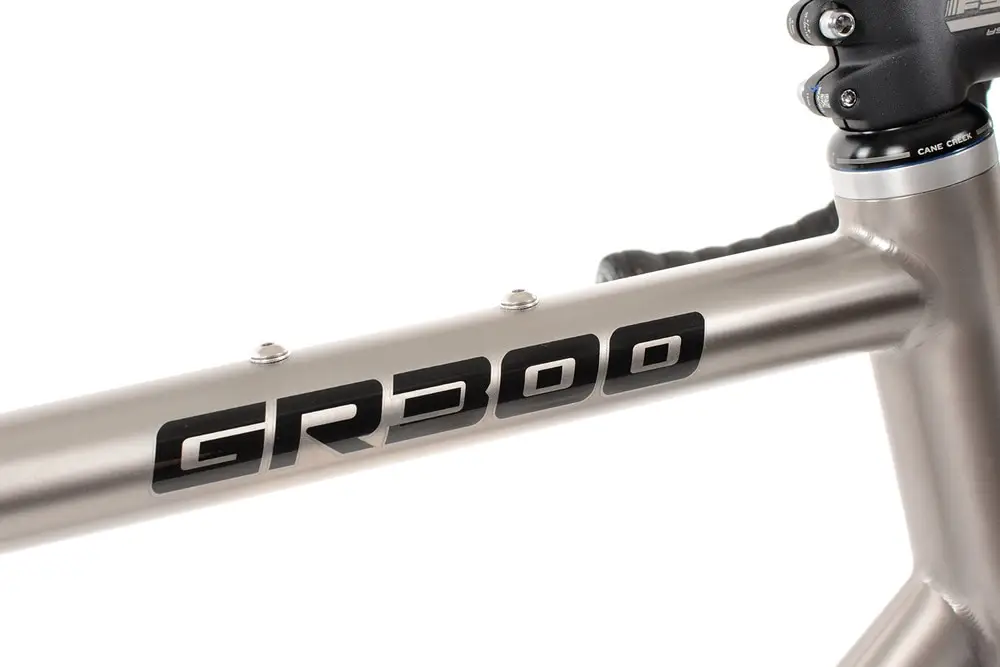 2021 Lynskey GR300 SRAM Red 22 eTap AXS – Specs, Comparisons, Reviews ...
