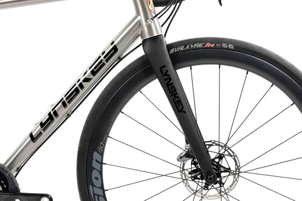 2021 Lynskey R300 Shimano Ultegra – Specs, Comparisons, Reviews – 99 Spokes