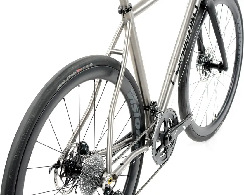 2021 Lynskey R300 SRAM Red eTap AXS – Specs, Comparisons, Reviews – 99 Spokes