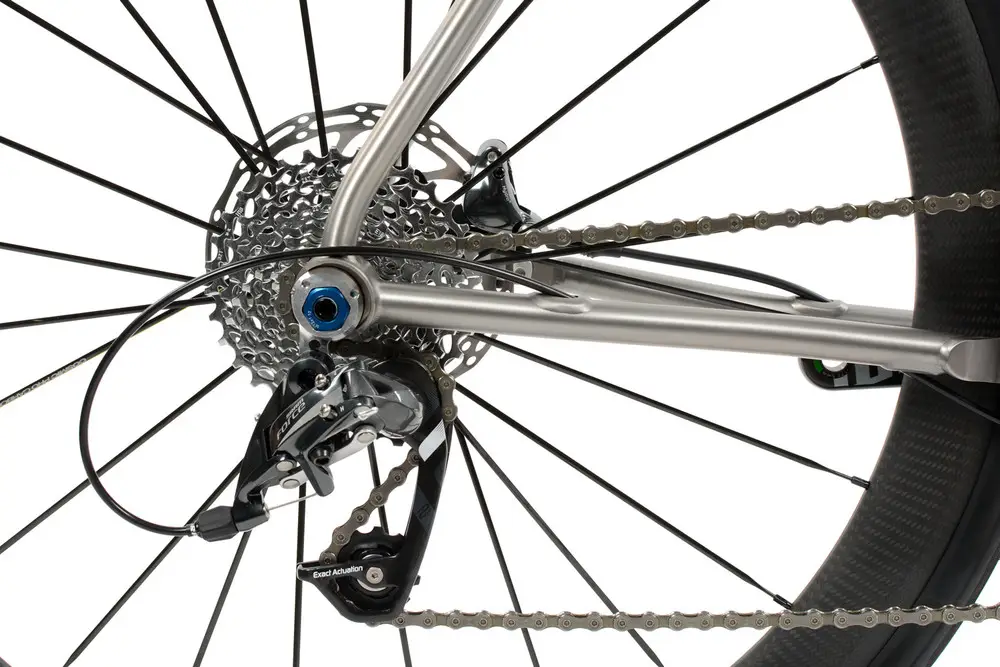 2022 Lynskey Helix Pro Shimano Ultegra Di2 – Specs, Comparisons ...