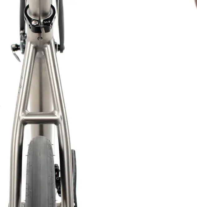 2022 Lynskey R300 SRAM Force – Specs, Comparisons, Reviews – 99 Spokes