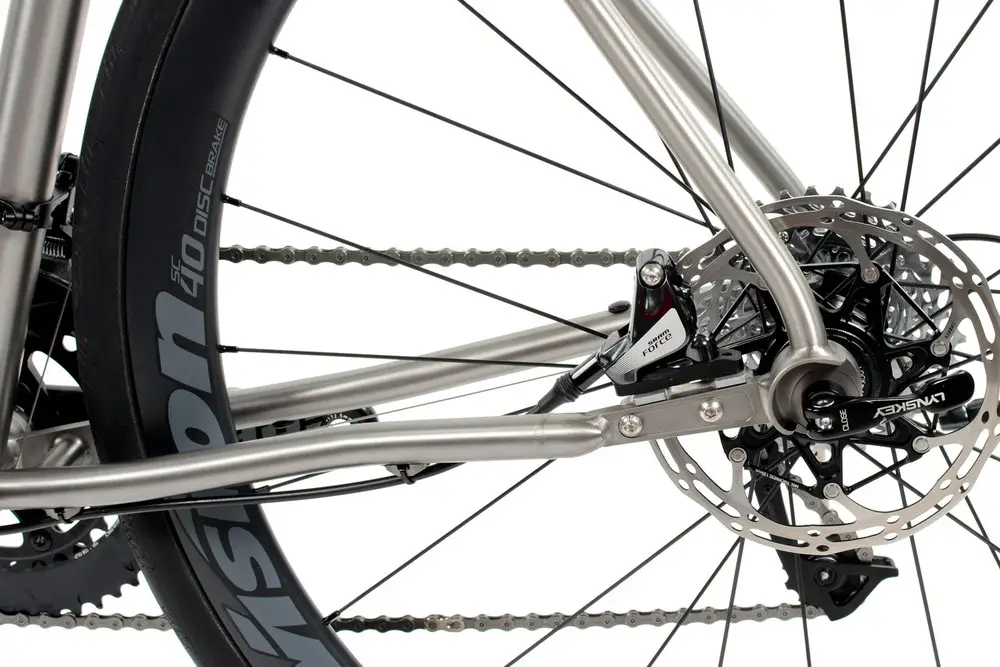 2022 Lynskey R300 SRAM Force – Specs, Comparisons, Reviews – 99 Spokes