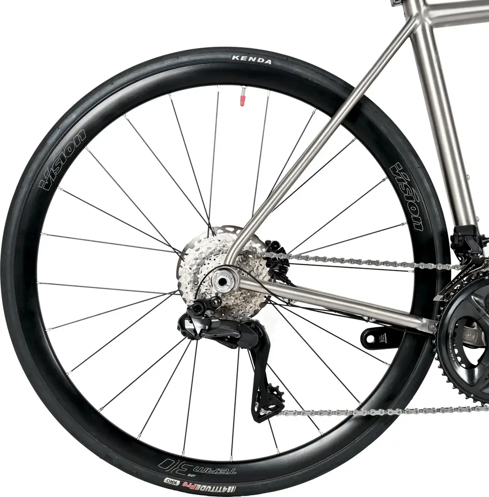 2024 Lynskey R300, SRAM Rival AXS – Specs, Comparisons, Reviews – 99 Spokes