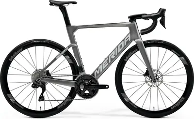 Compare: 2026 Canyon Ultimate CF 7 Di2 vs 2025 Merida REACTO 5000 vs SCULTURA ENDURANCE 6000 ...