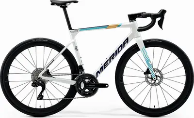 Compare: 2026 Merida SCULTURA 6000 vs SCULTURA ENDURANCE 8000 vs 2025 ...