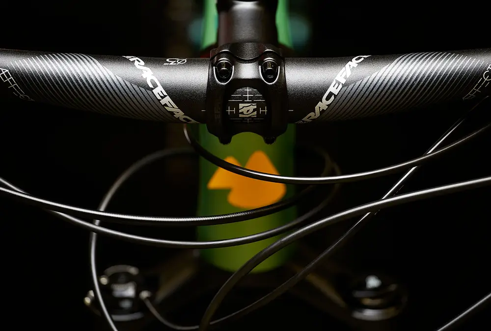 2022 MMR KENTA SXC SXC – Specs, Comparisons, Reviews – 99 Spokes