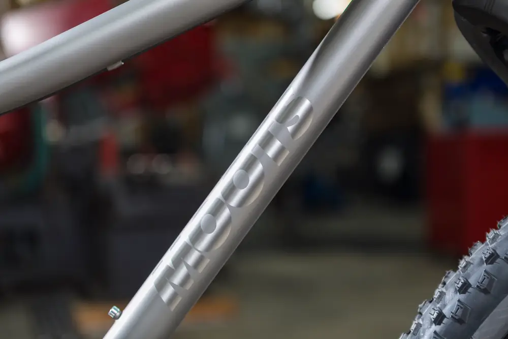 2021 Moots Mountaineer FRAME ONLY – Specs, Comparisons, Reviews – 99 Spokes