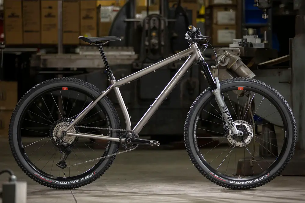 2021 Moots Womble FRAME ONLY – Specs, Comparisons, Reviews – 99 Spokes