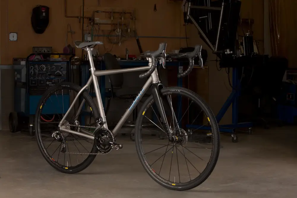 2022 Moots Psychlo X RSL SRAM RIVAL AXS 2X WIDE – Specs, Comparisons ...