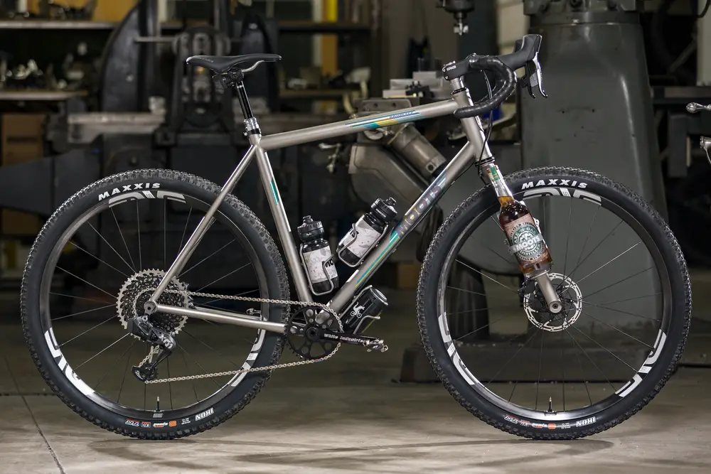 2022 Moots Routt ESC NEO RETRO – Specs, Comparisons, Reviews – 99 Spokes