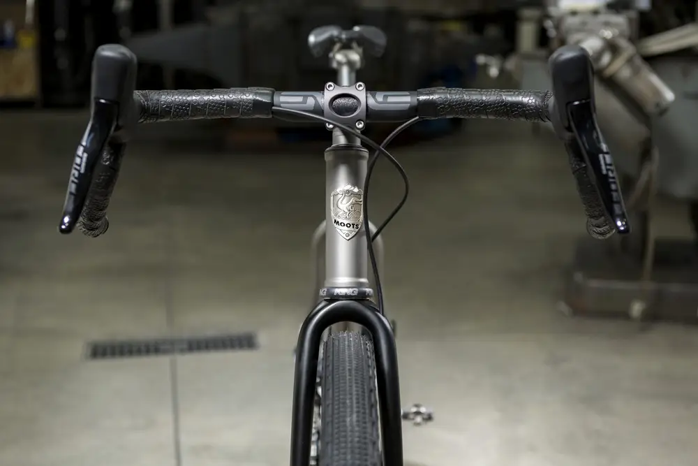 2023 Moots Routt 45 FORCE AXS 2X WIDE – Specs, Comparisons, Reviews ...