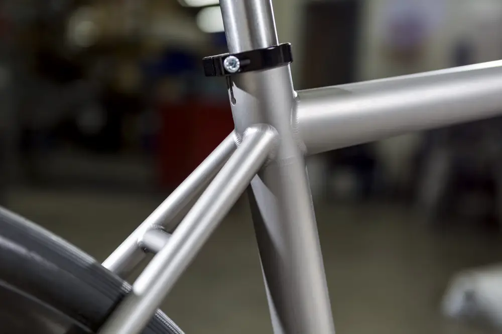 2023 Moots Vamoots Disc RSL SRAM FORCE AXS – Specs, Comparisons ...