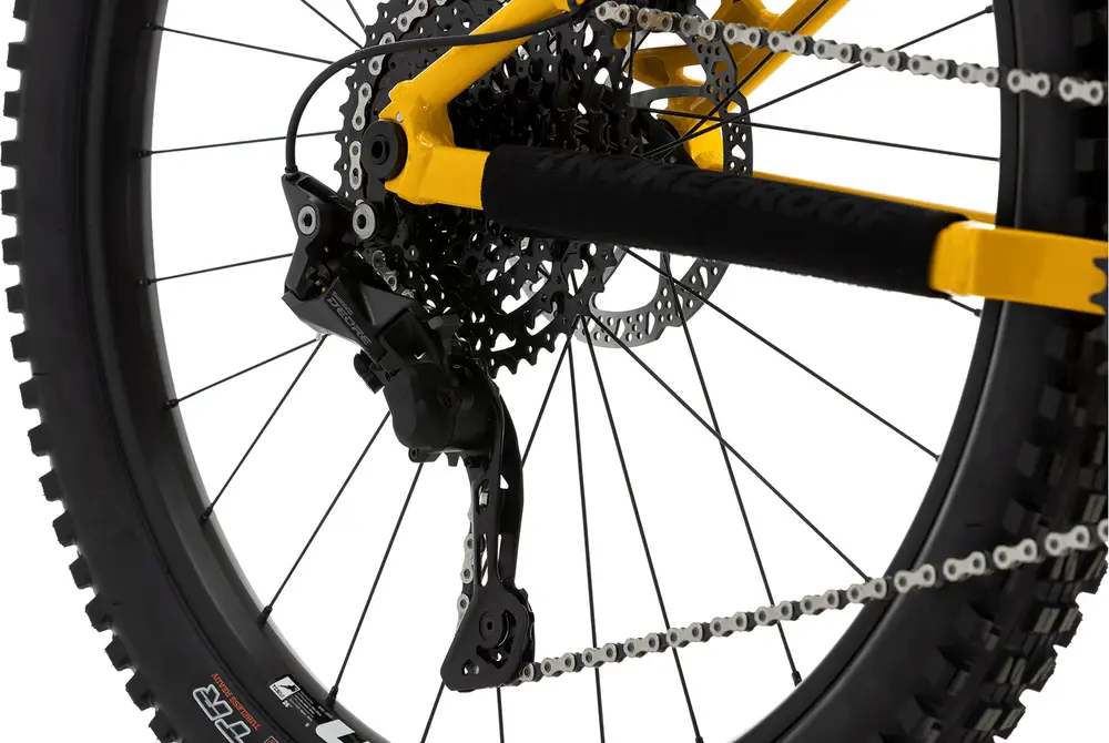 2022 Nukeproof Cub Scout 26 Race (Shimano) – Specs, Comparisons ...