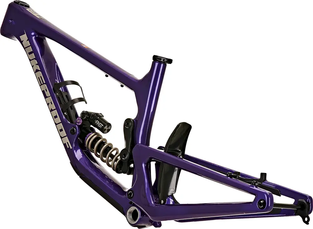 2022 Nukeproof Giga 297 Carbon Frame (Fast) – Specs, Comparisons ...
