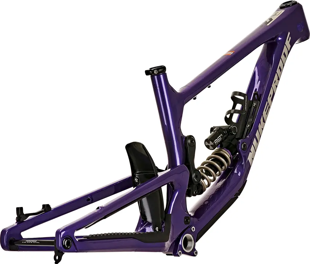 2022 Nukeproof Giga 297 Carbon Frame (Fast) – Specs, Comparisons ...