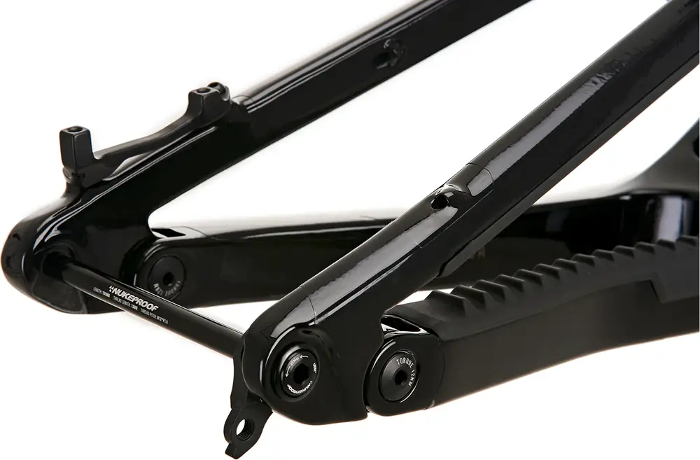 2022 Nukeproof Mega 297 Carbon Frame (EXT) – Specs, Comparisons ...