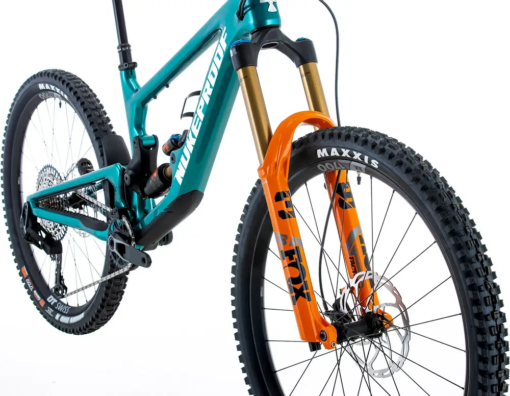 2023 Nukeproof Giga 297 Carbon Factory (Sram) – Specs, Comparisons, Reviews – 99 Spokes