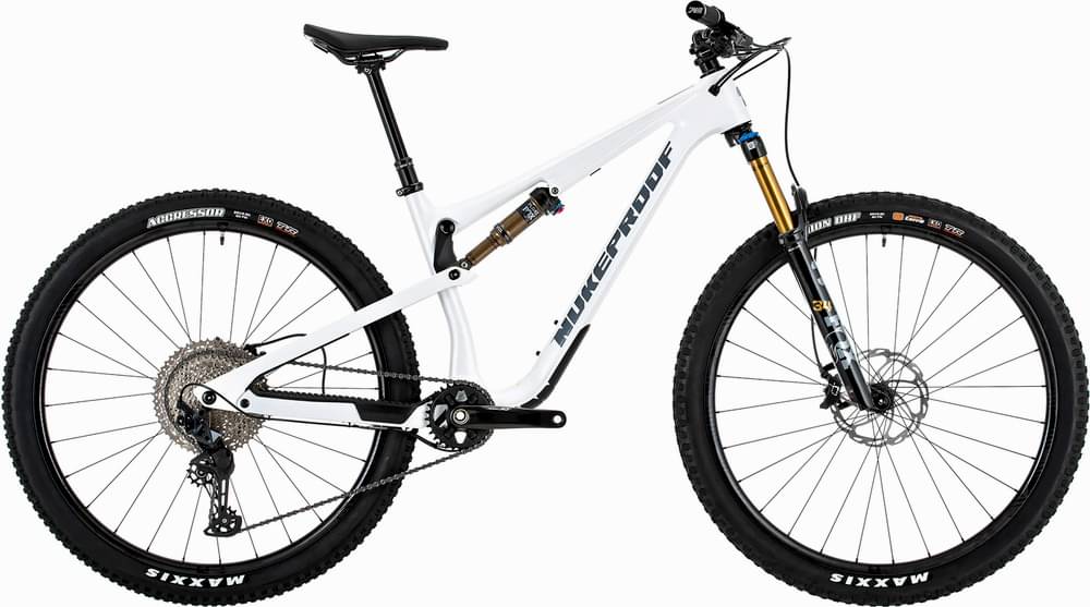 2023 Nukeproof Reactor 290 Carbon Factory ST – Specs, Comparisons ...