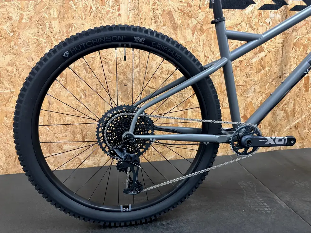 2024 On-One Hello Dave X01/GX Mix - Shale Grey - X Large – Specs ...