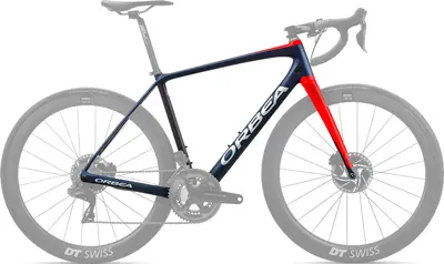 Compare: 2019 Bianchi Aquila CV Frameset vs 2017 Specialissima Frameset ...