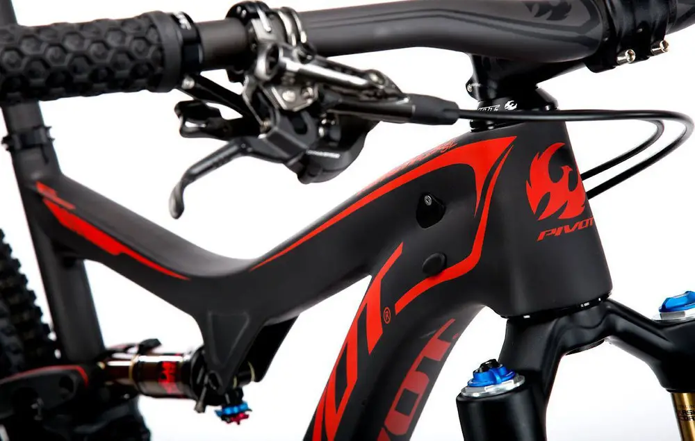 2018 Pivot Mach 429 SL Carbon TEAM XTR Di2 2x – Specs, Comparisons ...