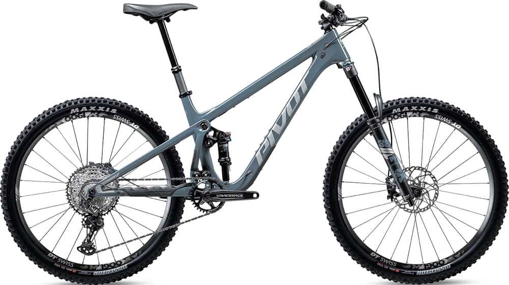 2022 Pivot Shadowcat Race XT – Specs, Comparisons, Reviews – 99 Spokes